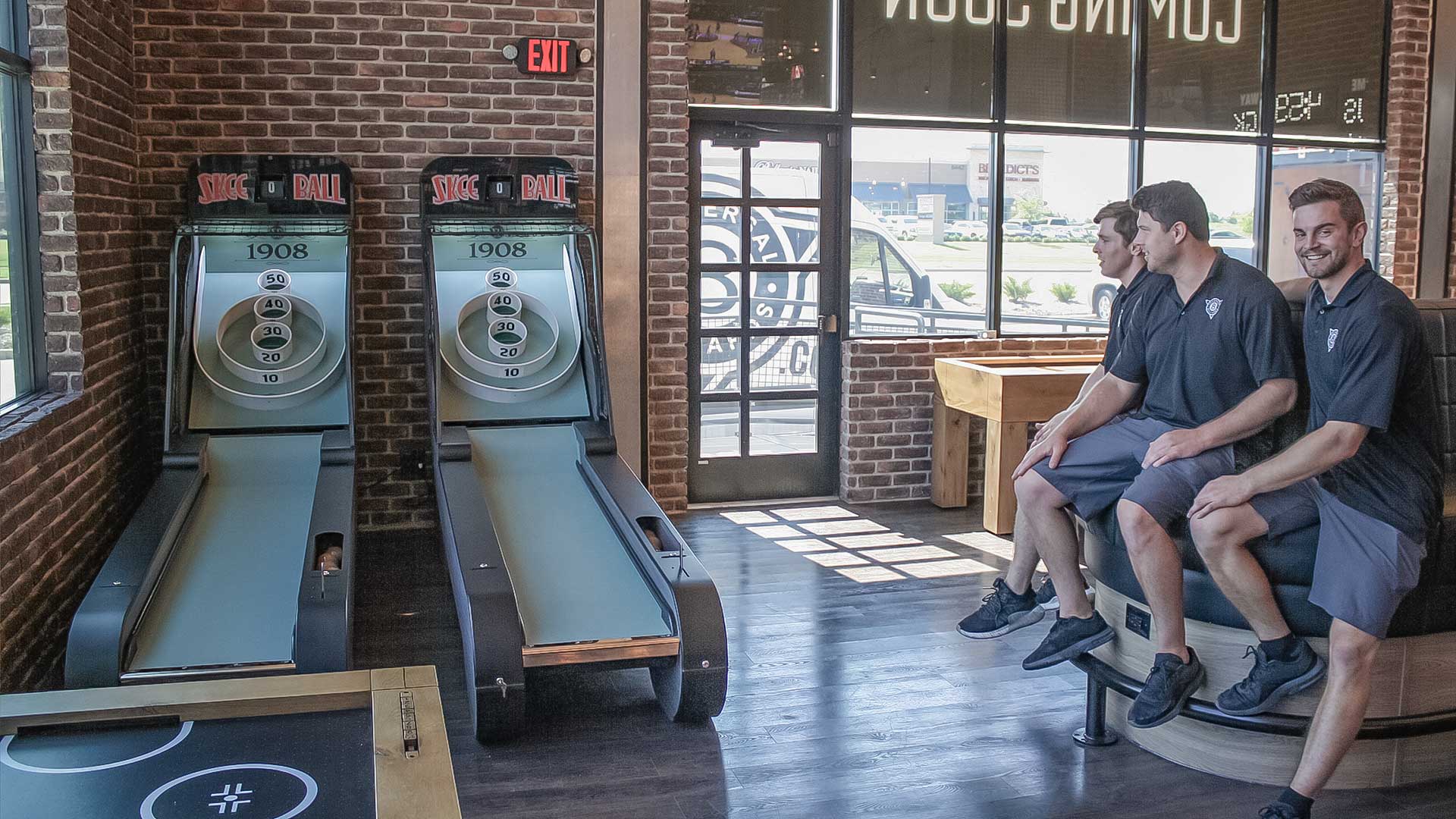 Bay Tek Games – Universal Billiards