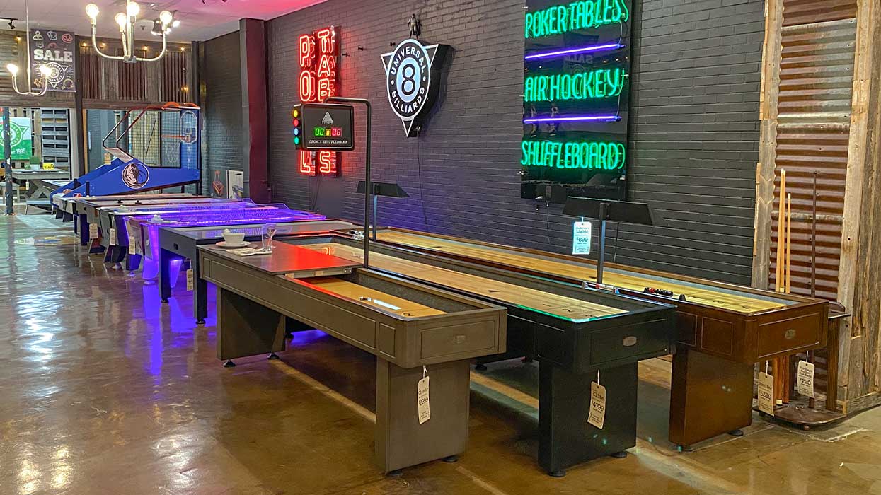 Dallas Showroom – Universal Billiards