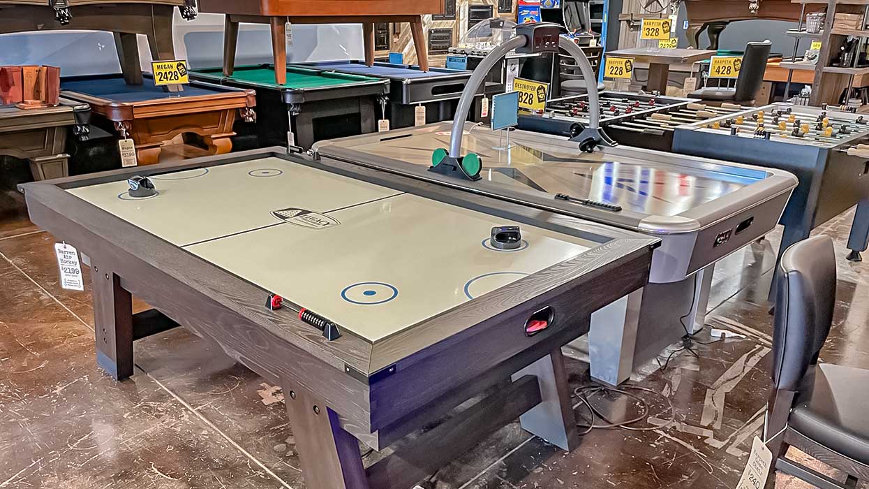 Plano Showroom – Universal Billiards