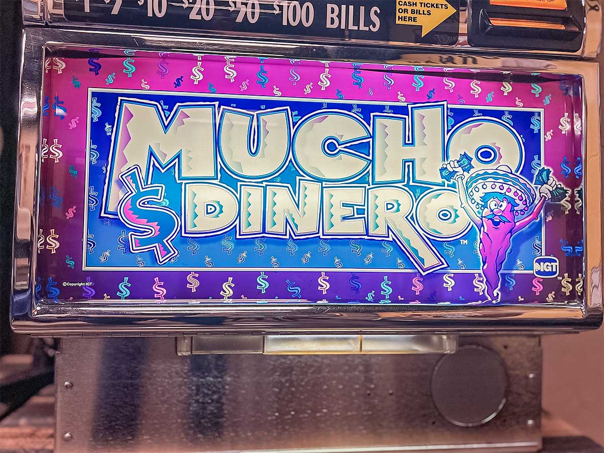 Mucho Dinero Slot Machine Display Dallas "As Is" – Universal Billiards
